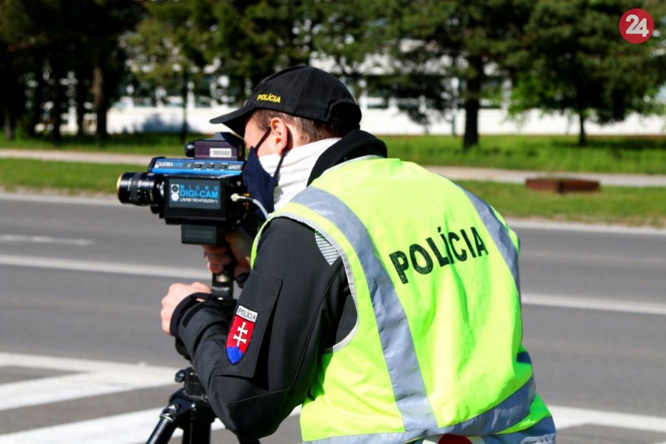 FOTO: Policajti si posvietili na vodičov. Odhalili niekoľko prípadov jazdy pod vplyvom alkoholu