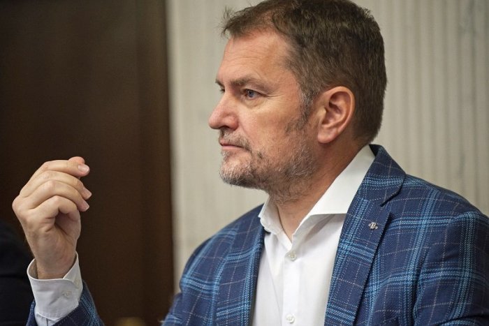 Matovič dal Ódorovi podmienky: Chce zachovať 200 eur na dieťa a odmeny ...